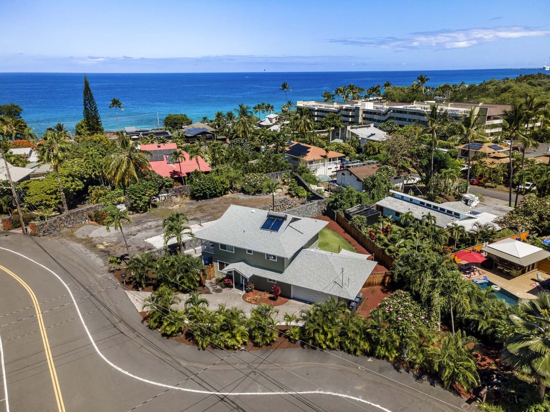 Captivating 4BR House in Kahaluu-Keauhou | 464560 | stayhvn.com